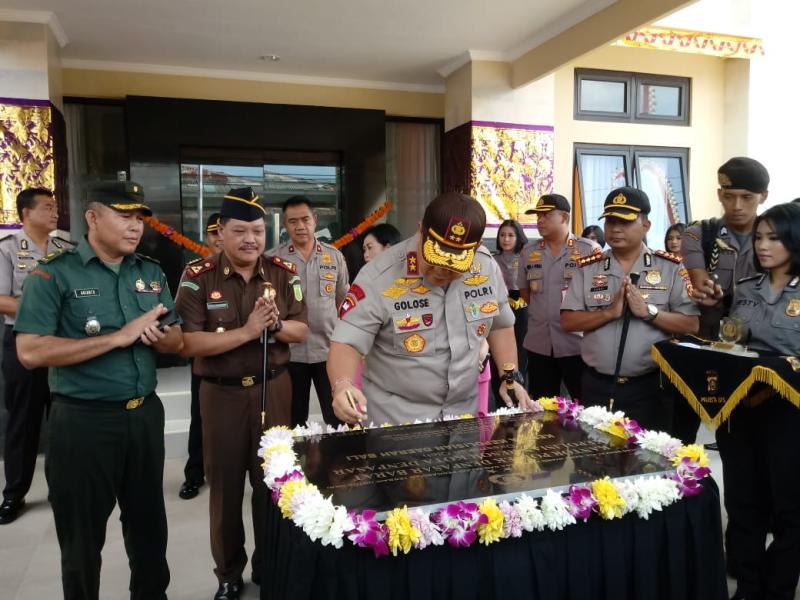 Kapolda Bali Resmikan Gedung Baru Polsek | Bali Tribune